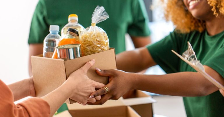 The Art of Naming and Calling: Llamar Conjugation in Spanish - Strømmen ...